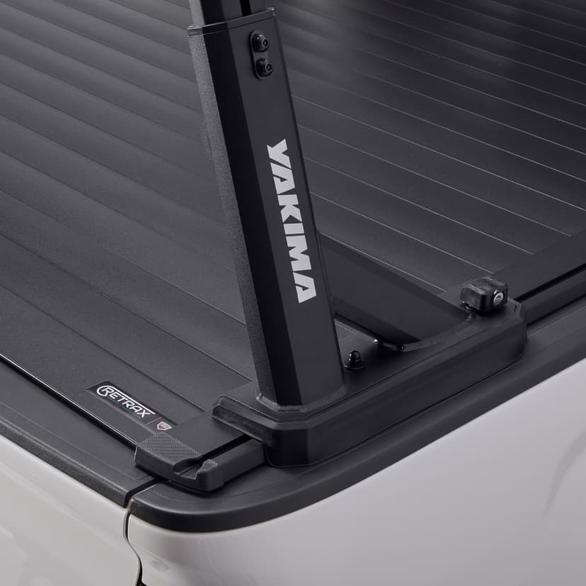 RetraxPro XR Tonneau Cover and Yakima OverHaul HD Truck Rack Package